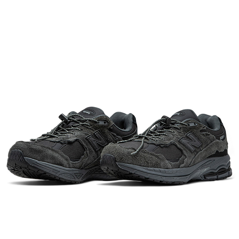New Balance 2002R Gore-Tex Termo Grey Black S-2356254 buy with delivery ...